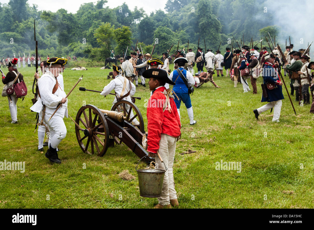 Lancaster, Pennsylvania - Revolutionary War Reenactors gather at an ... Lancaster, Pennsylvania - Revolutionary War Reenactors gather at an ...