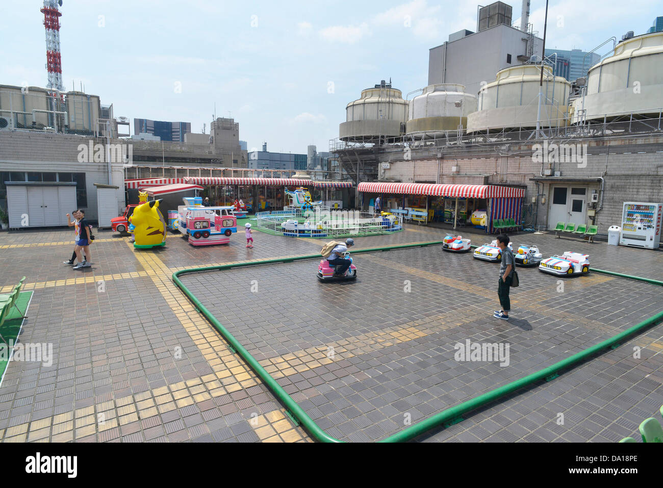 Japanese playgrounds hi-res stock photography and images - Alamy