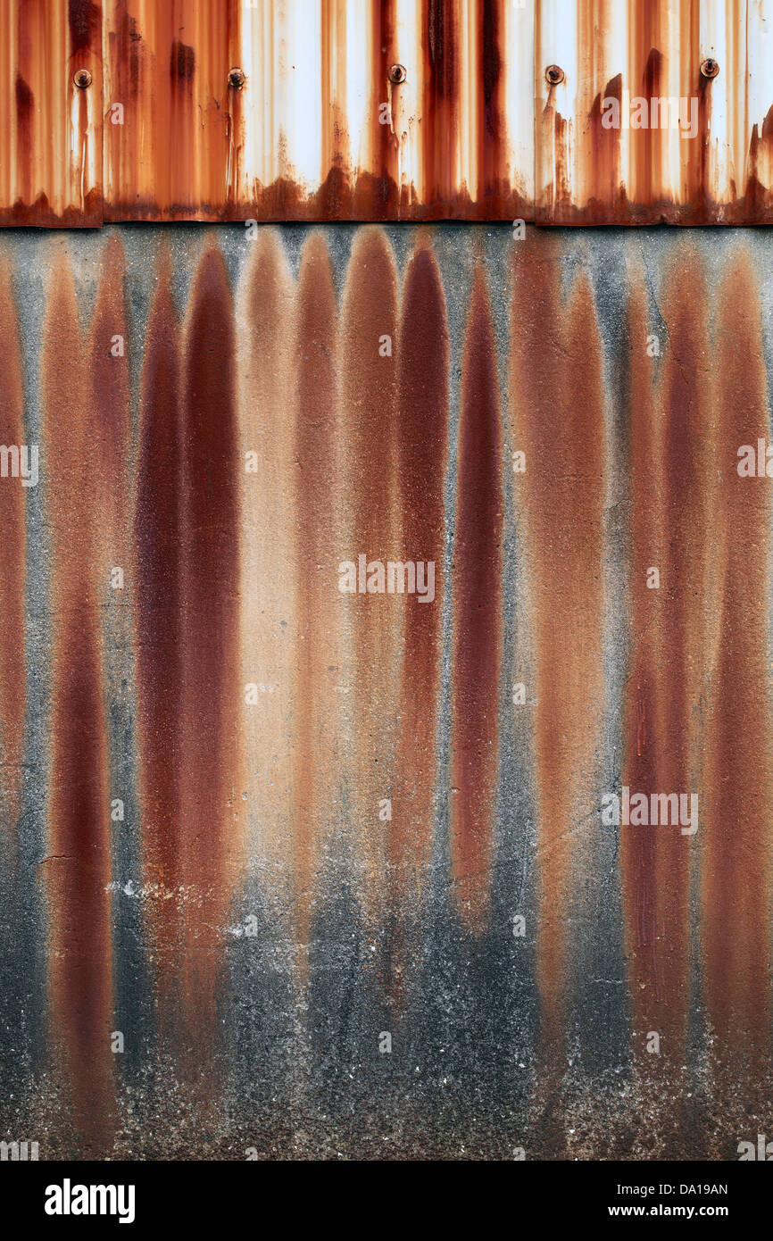 trace of rust on the concrete surface Stock Photo - Alamy