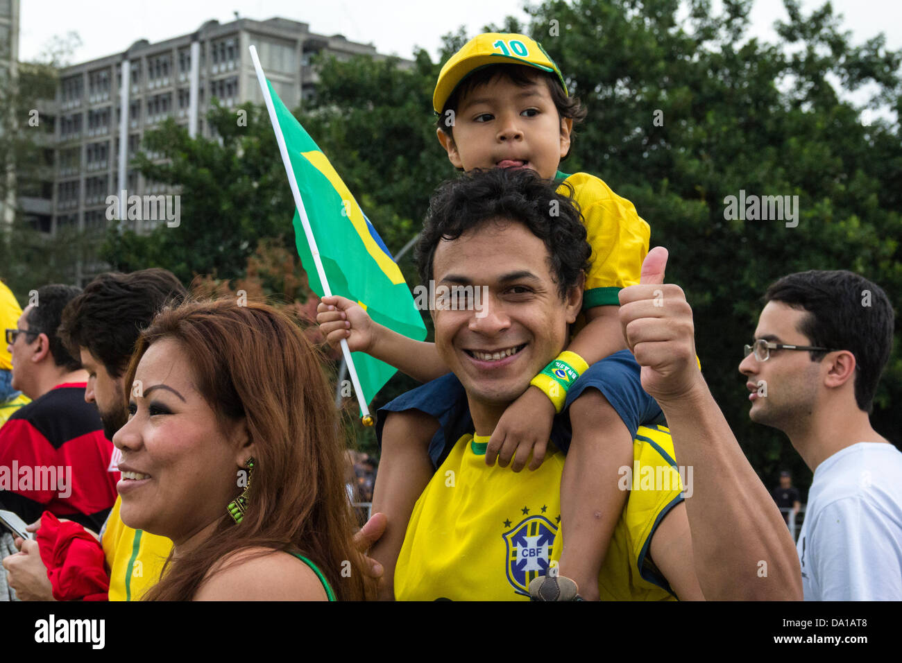 Brazilian family hi-res stock photography and images - Alamy