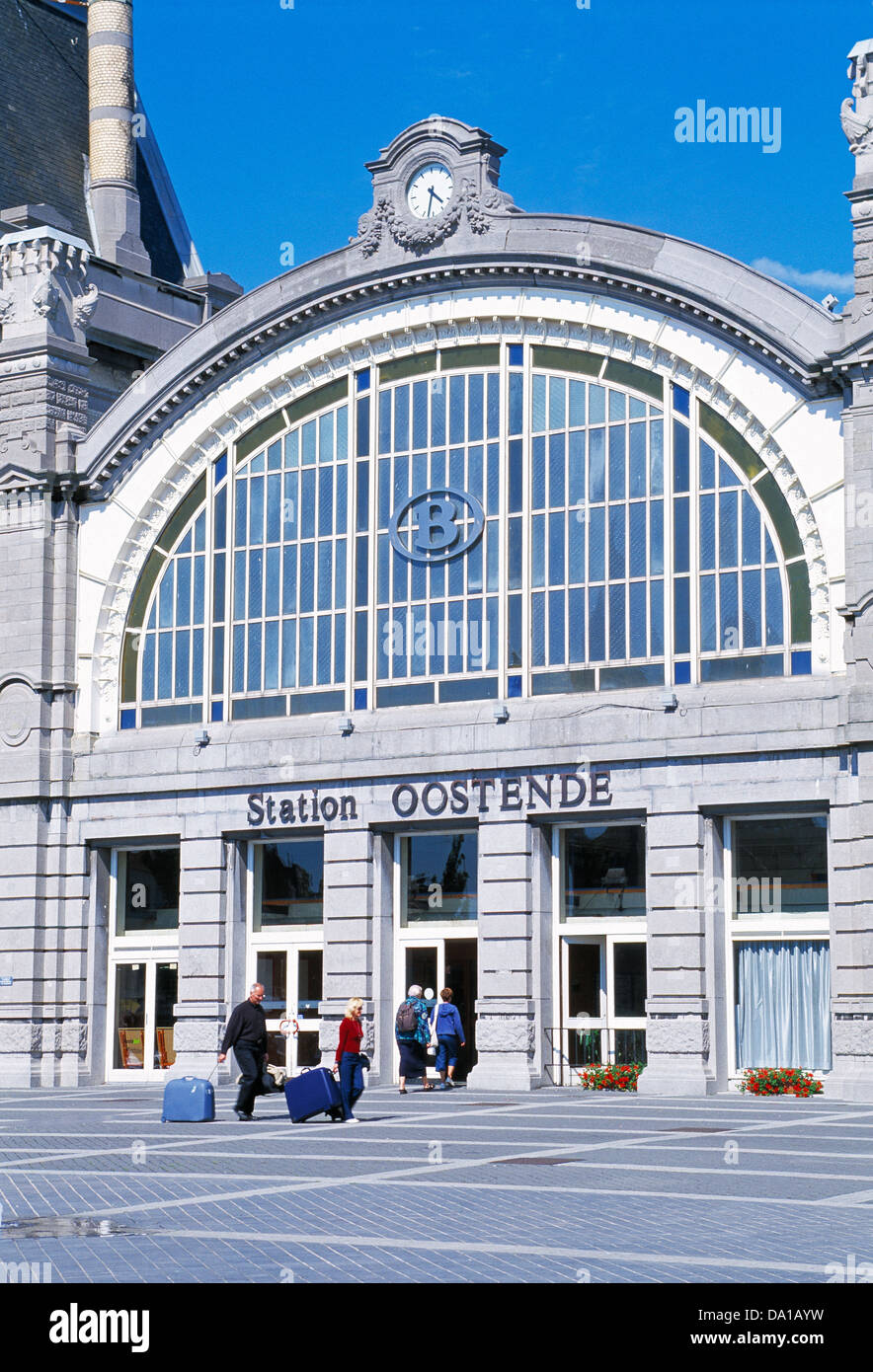 Ostend station hi-res stock photography and images - Alamy