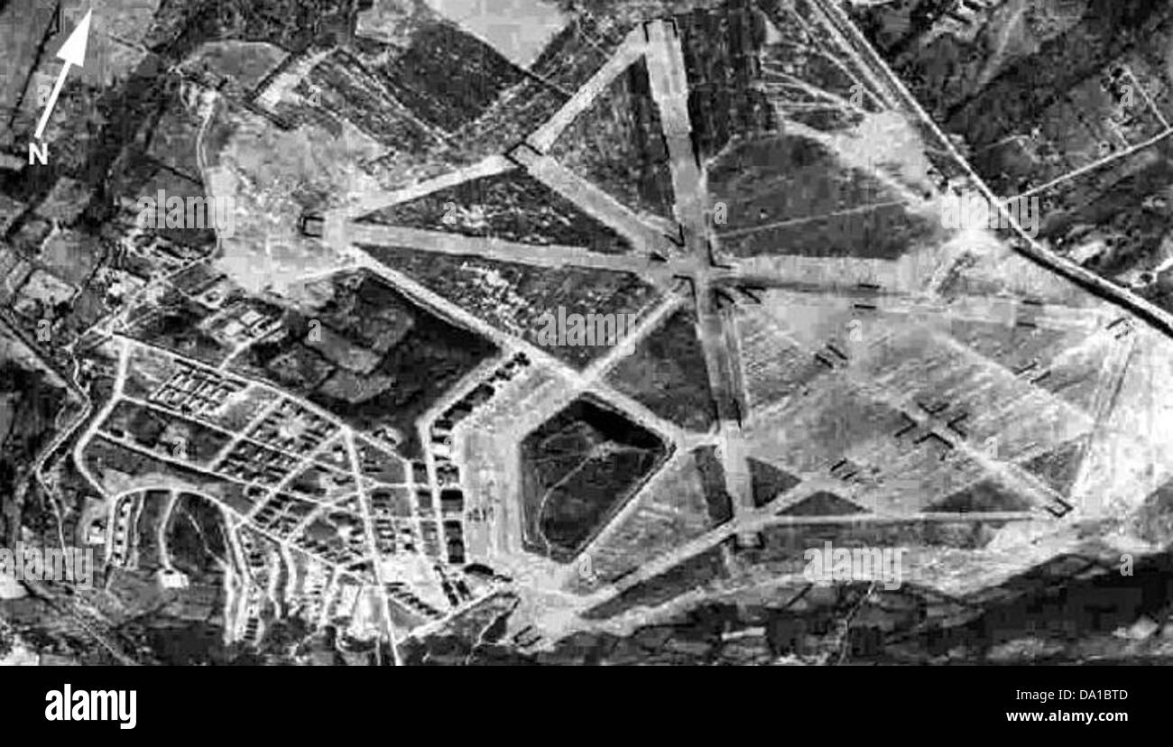 June 3 1942 hi-res stock photography and images - Alamy