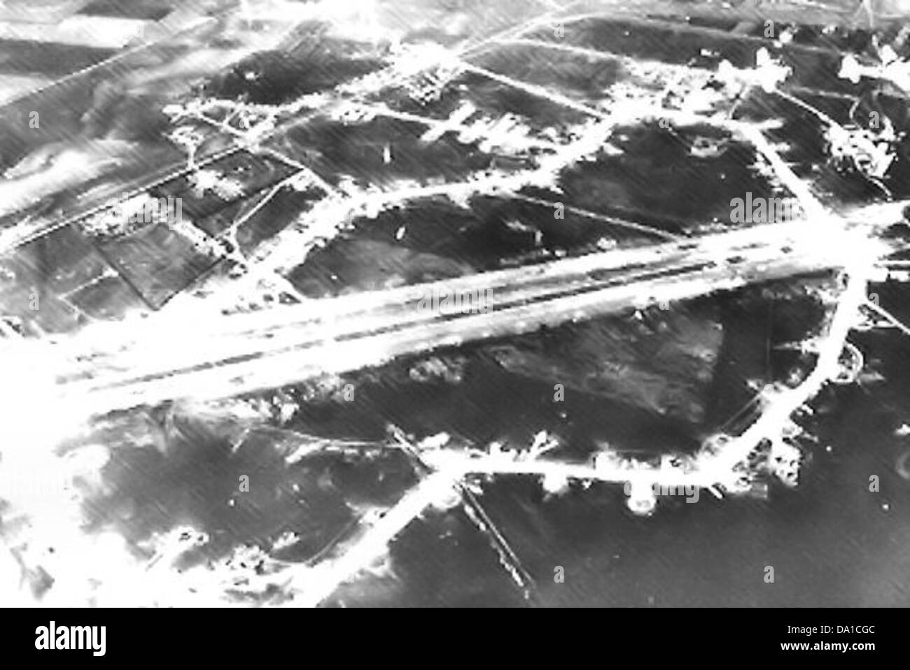 Italian military base of support hi-res stock photography and images ...