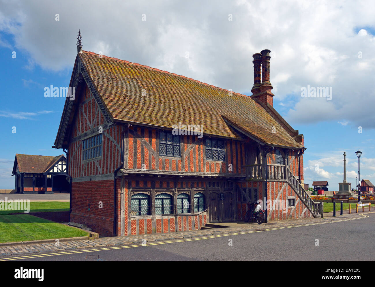 Timber framed market hall hi-res stock photography and images - Alamy