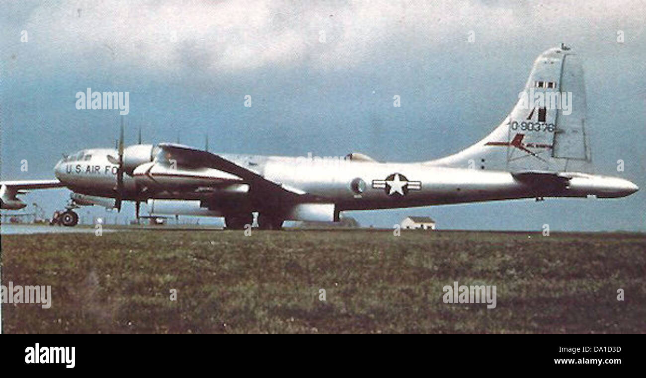 The Boeing B-50D-125-BO Superfortress, tail number 49-0375, was a long ...