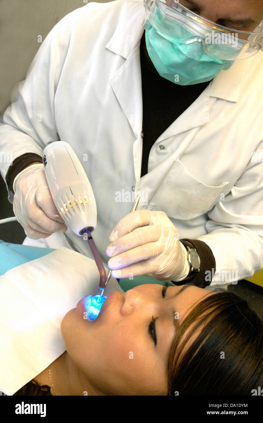 Amalgam fillings woman hi-res stock photography and images - Alamy