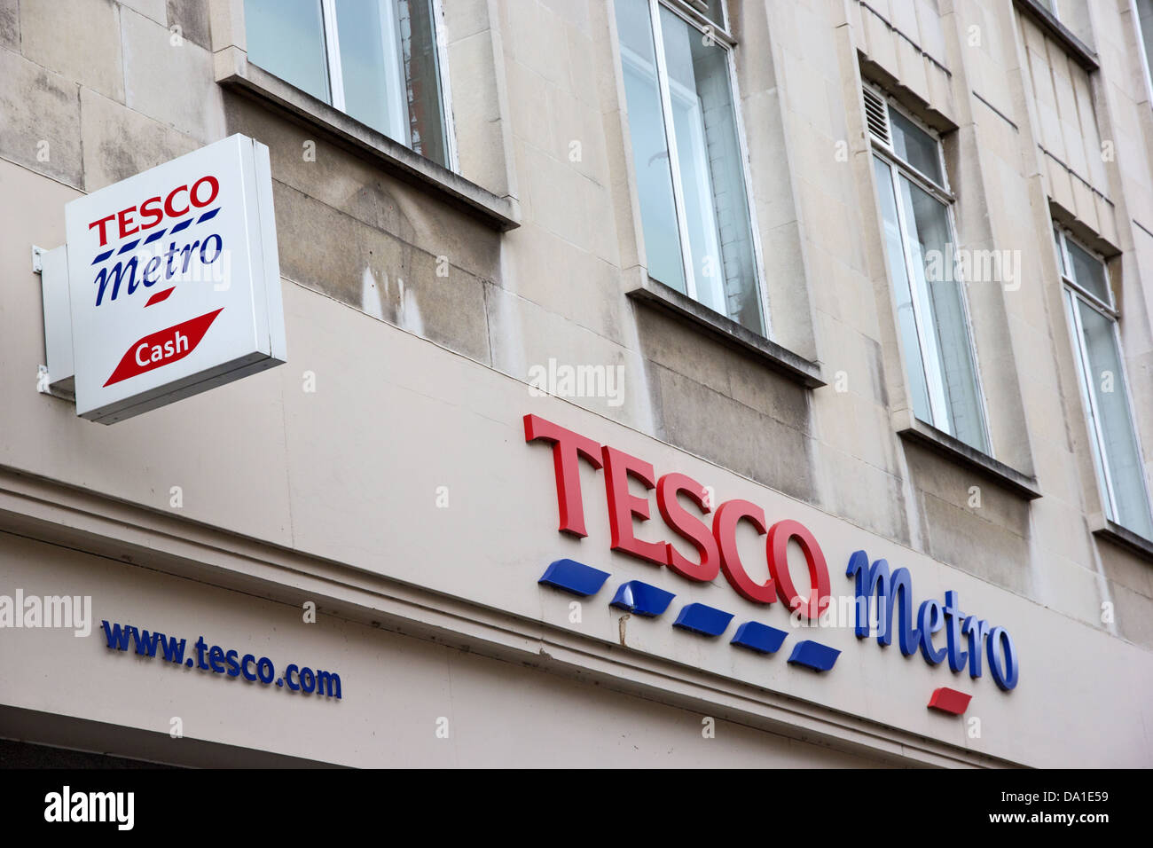 Tesco metro hi-res stock photography and images - Alamy