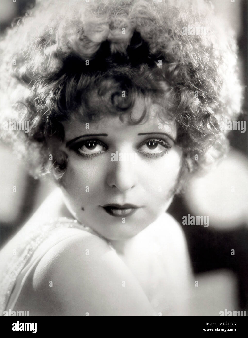 CLARA BOW (1905-1965) US film actress Stock Photo - Alamy