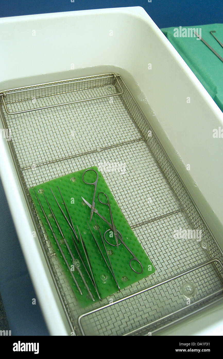 Operations cleaning hi-res stock photography and images - Alamy