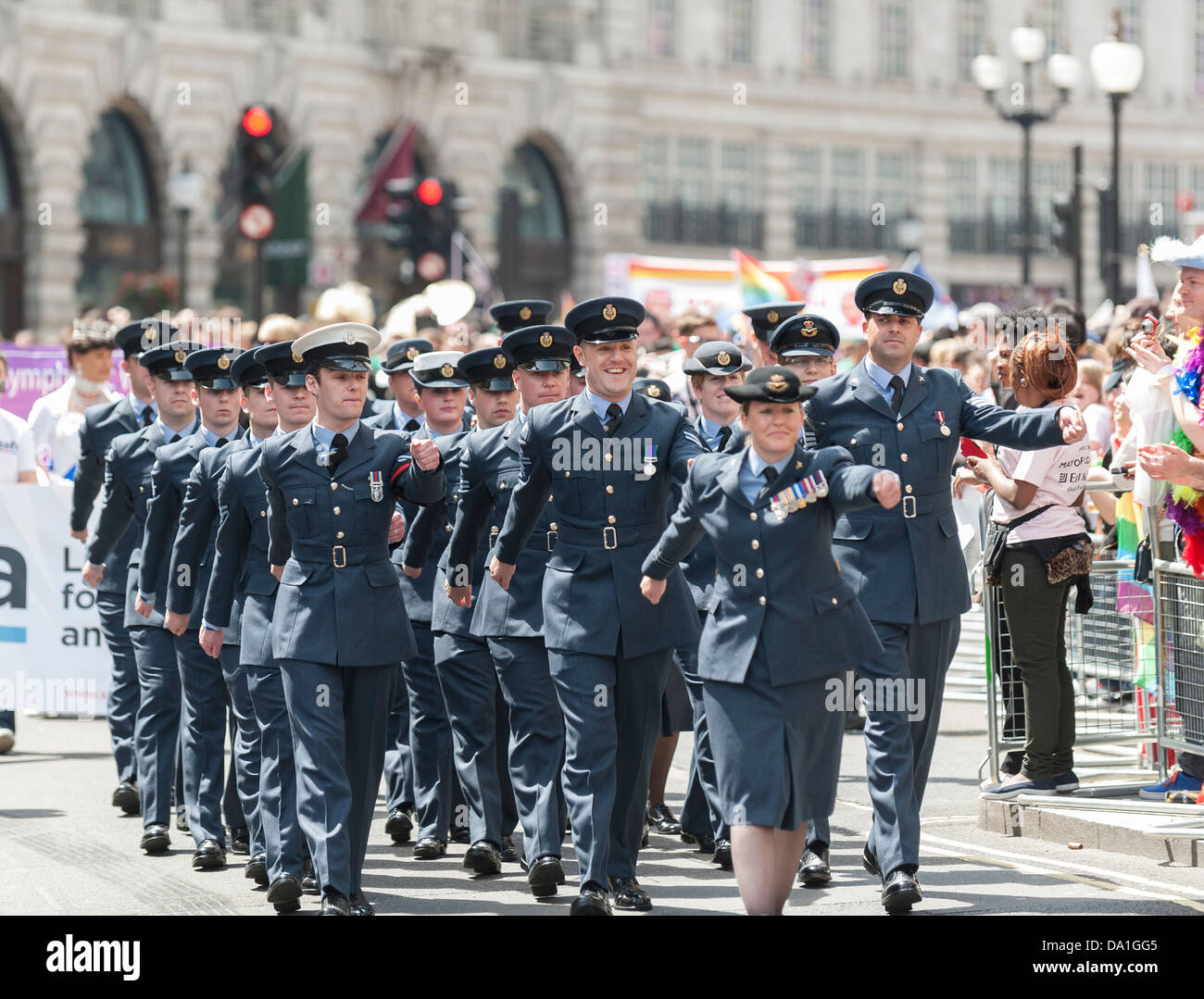Female raf uk marching hi-res stock photography and images - Alamy