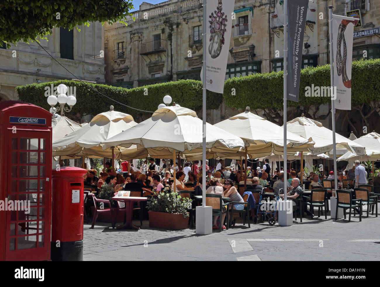 Valletta cordina cafe hi-res stock photography and images - Alamy