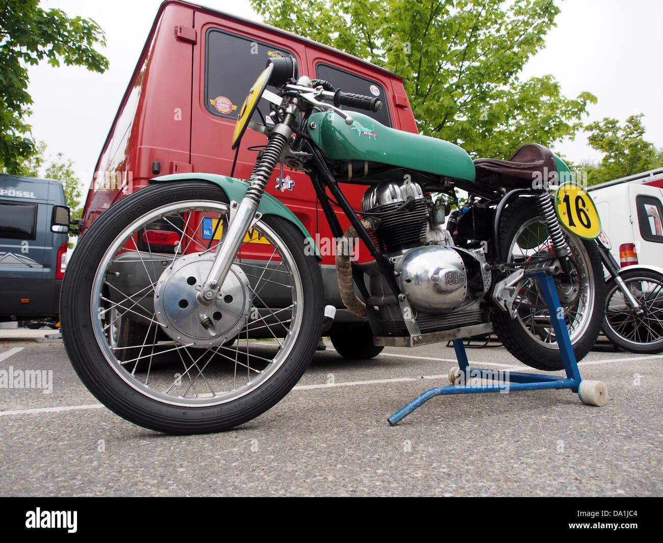 Pic 005 hi-res stock photography and images - Alamy