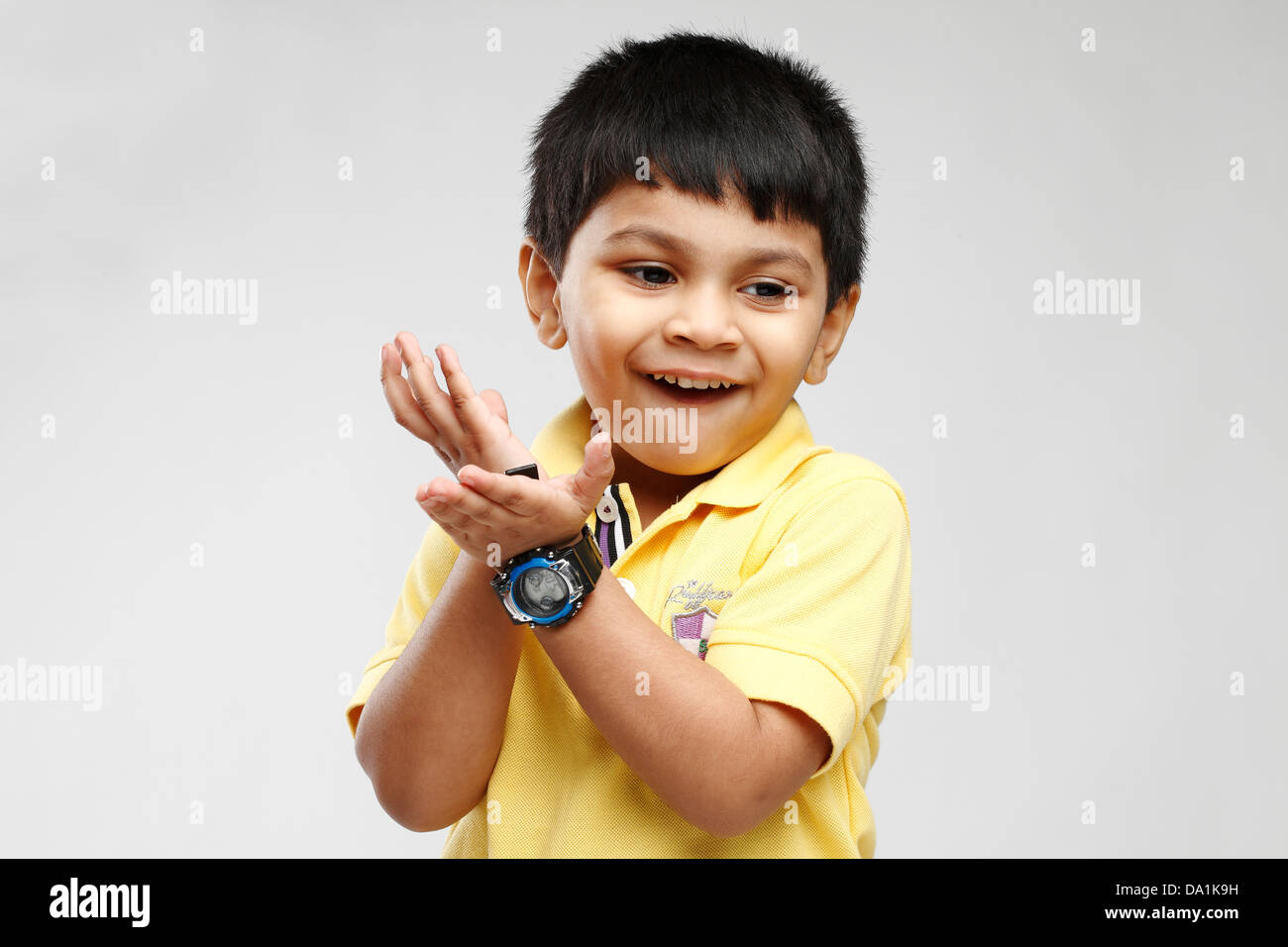 Little year old indian kid hi-res stock photography and images - Alamy Little year old indian kid hi-res stock photography and images - Alamy