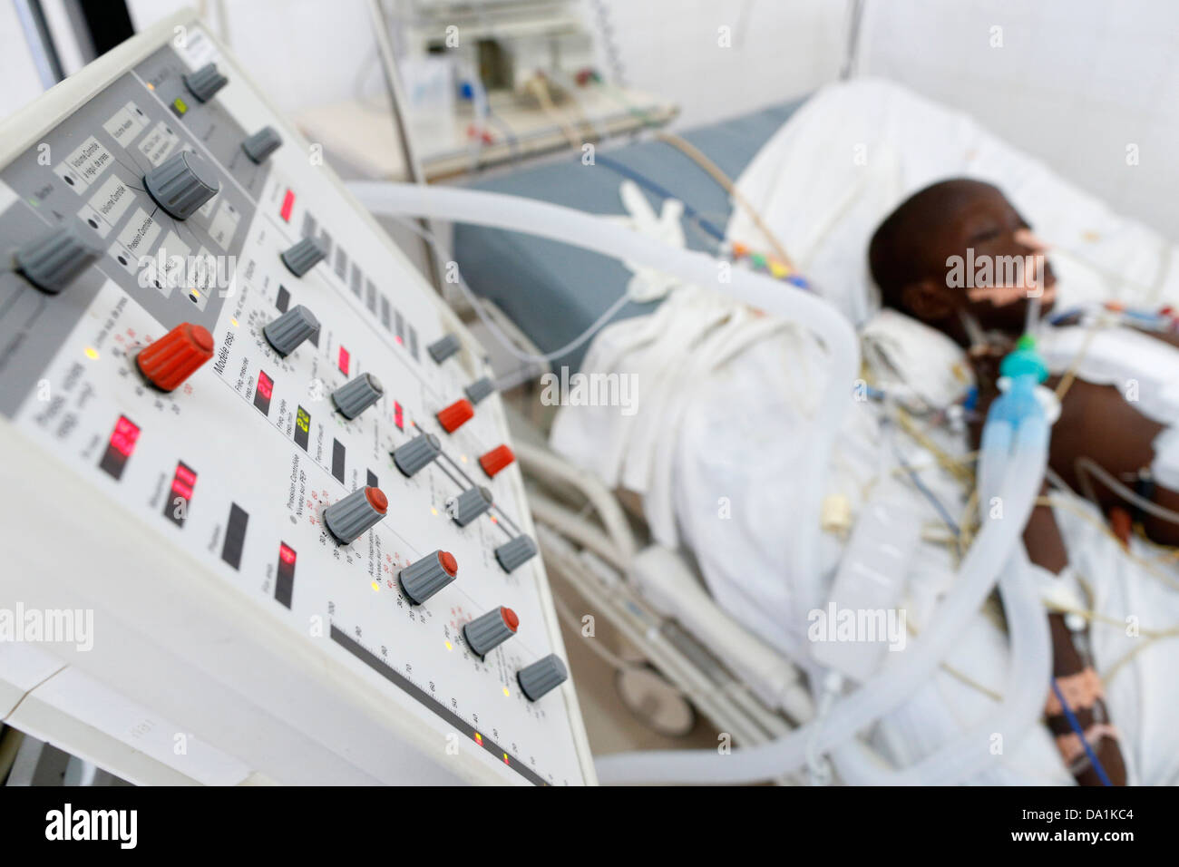 A HOSPITAL IN AFRICA Stock Photo - Alamy
