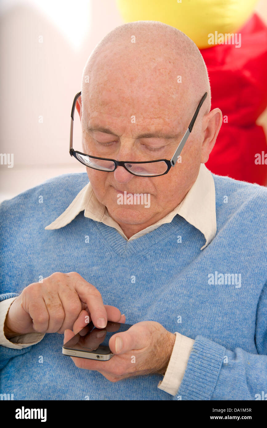 ELDERLY PERSON ON THE PHONE Stock Photo - Alamy