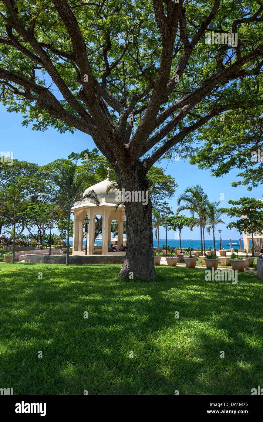 Forodhani gardens hi-res stock photography and images - Alamy