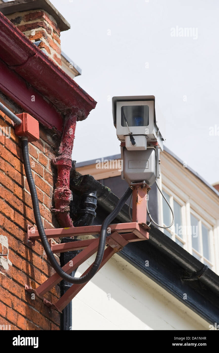 Wall mounted surveillance camera High Resolution Stock Photography and ...