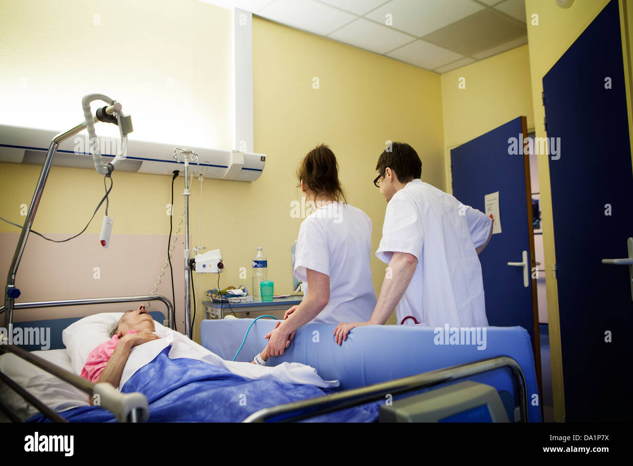 PALLIATIVE CARE UNIT Stock Photo - Alamy