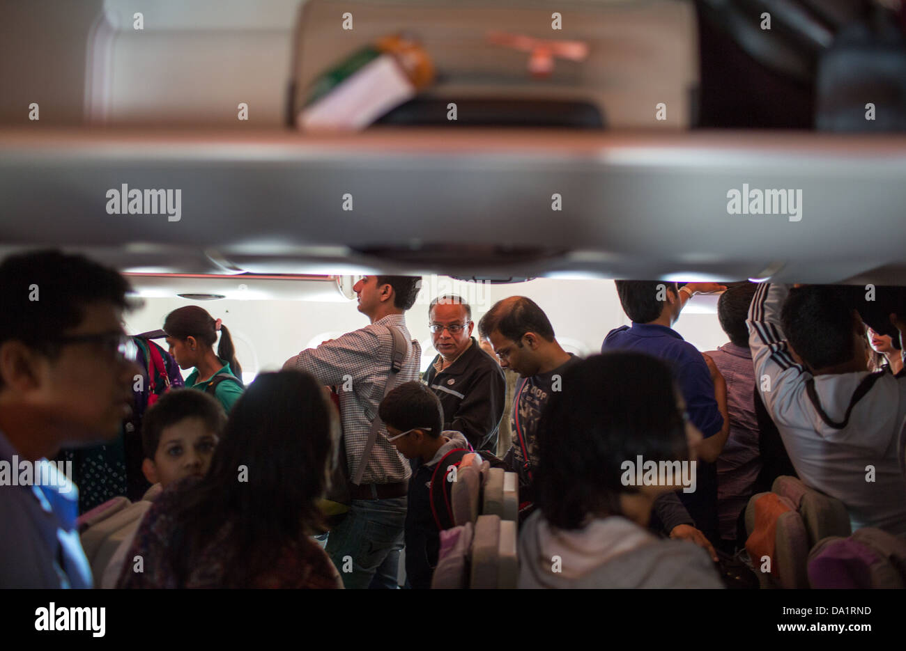 Emirates airlines stewardess hi-res stock photography and images - Alamy