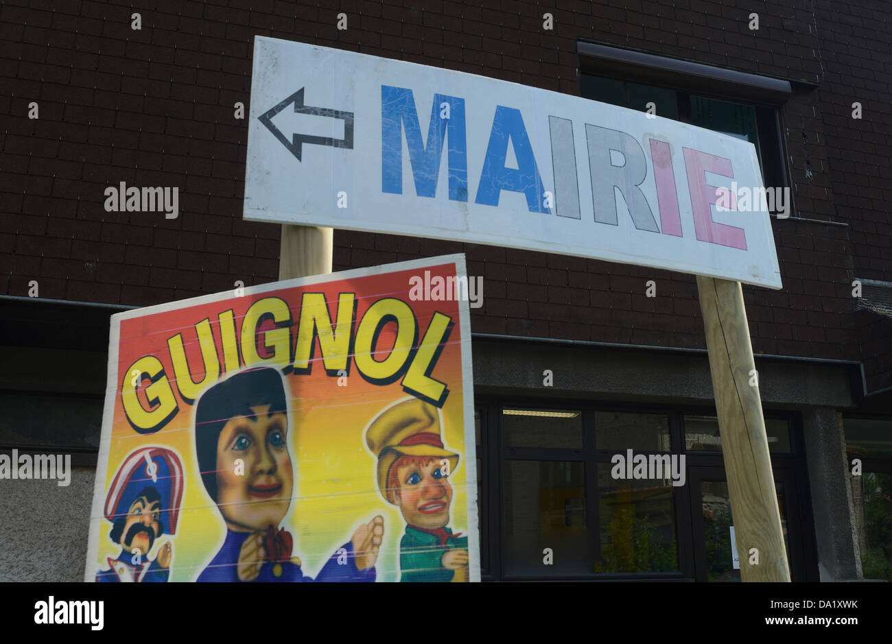 Guignol hi-res stock photography and images - Alamy