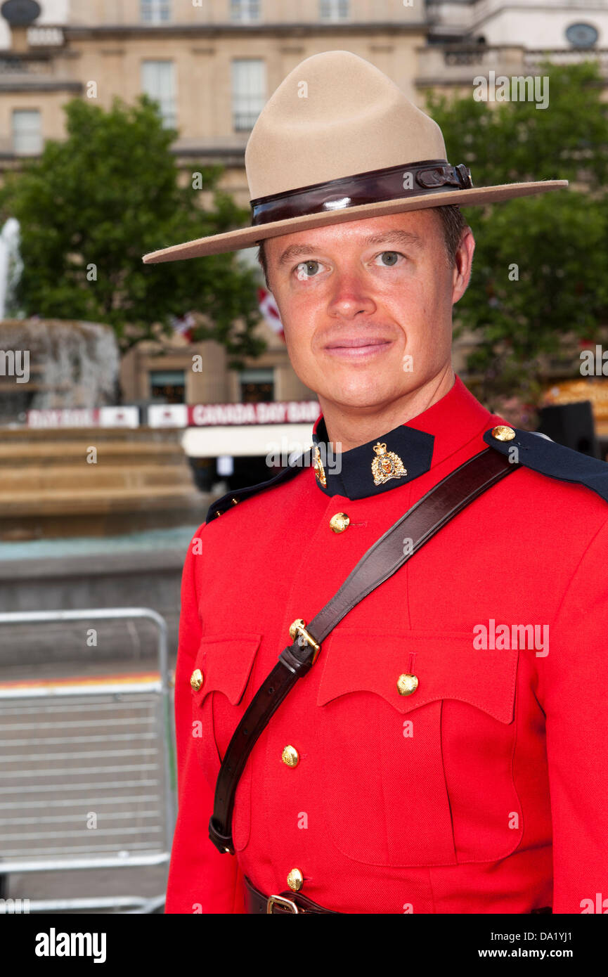 Canada police officer hi-res stock photography and images - Alamy
