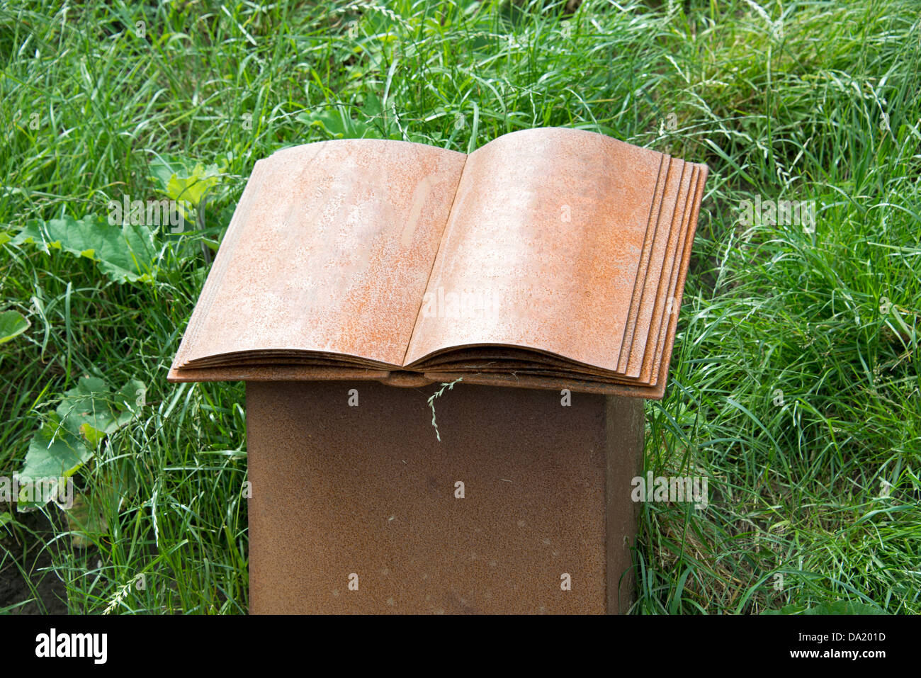 Iron nature hi-res stock photography and images - Alamy