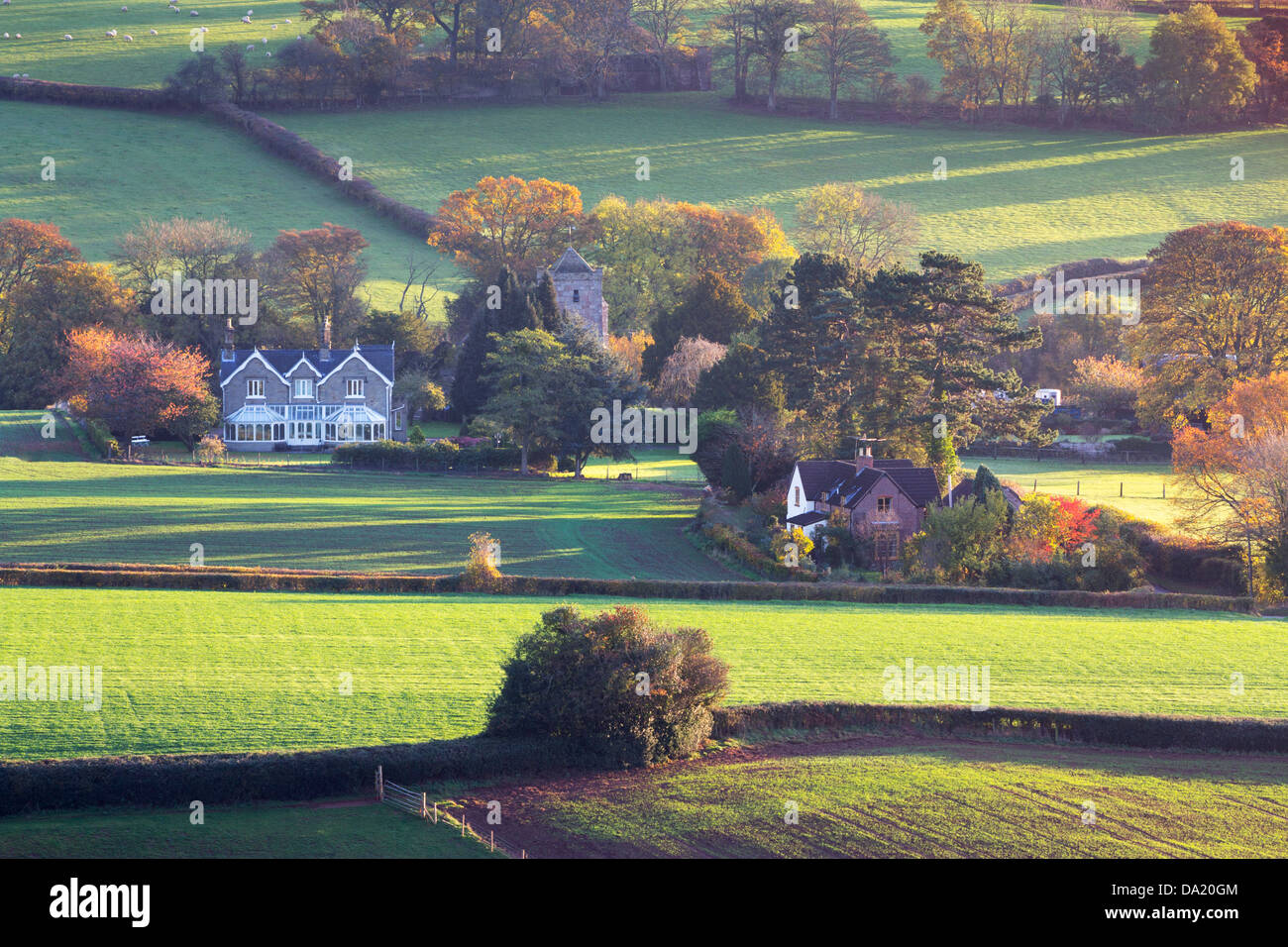 Autumn colours surround a typical english hamlet Stock Photo - Alamy