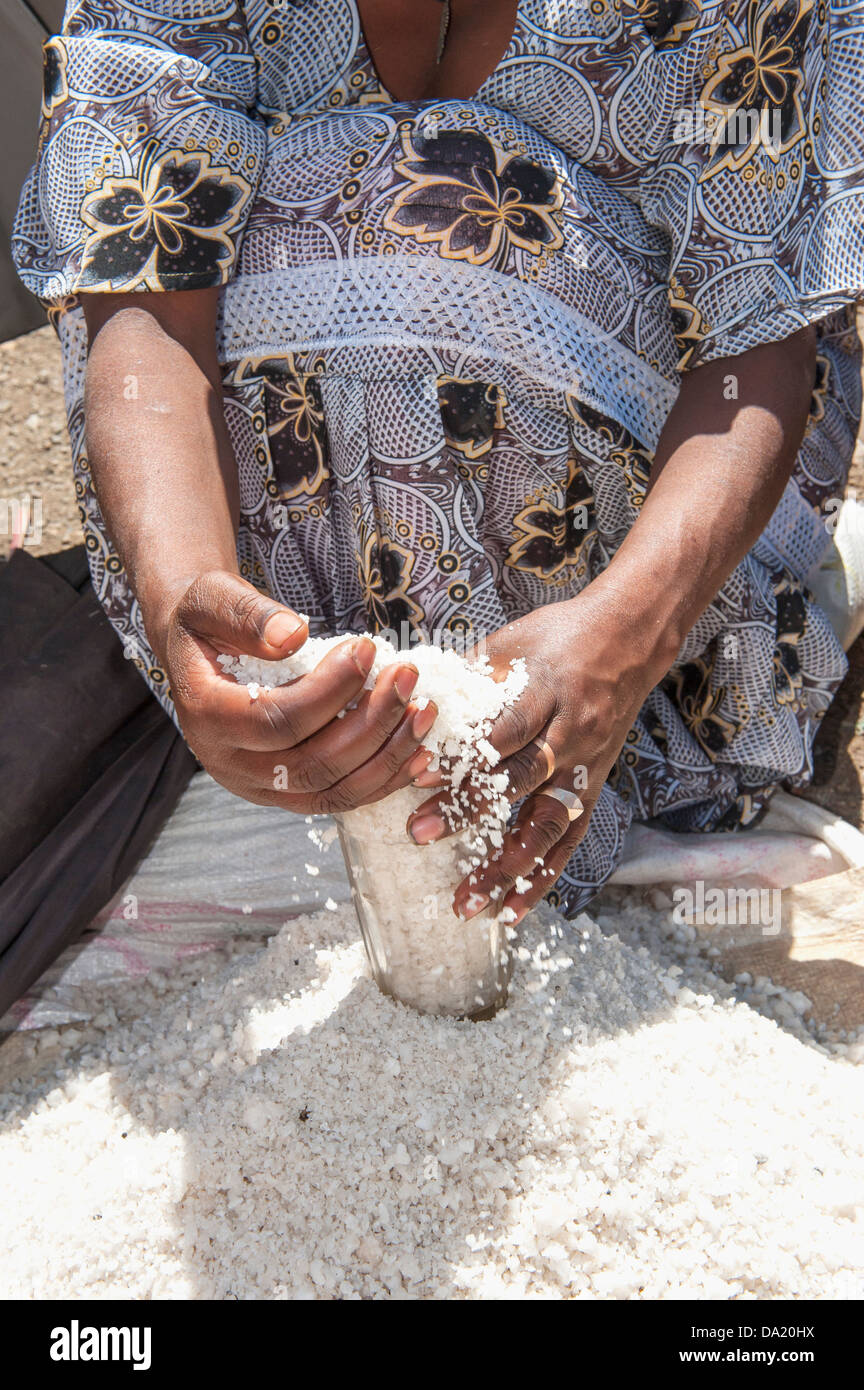 Women selling grains, Lalibela market, Amhara region, Northern Ethiopia ...