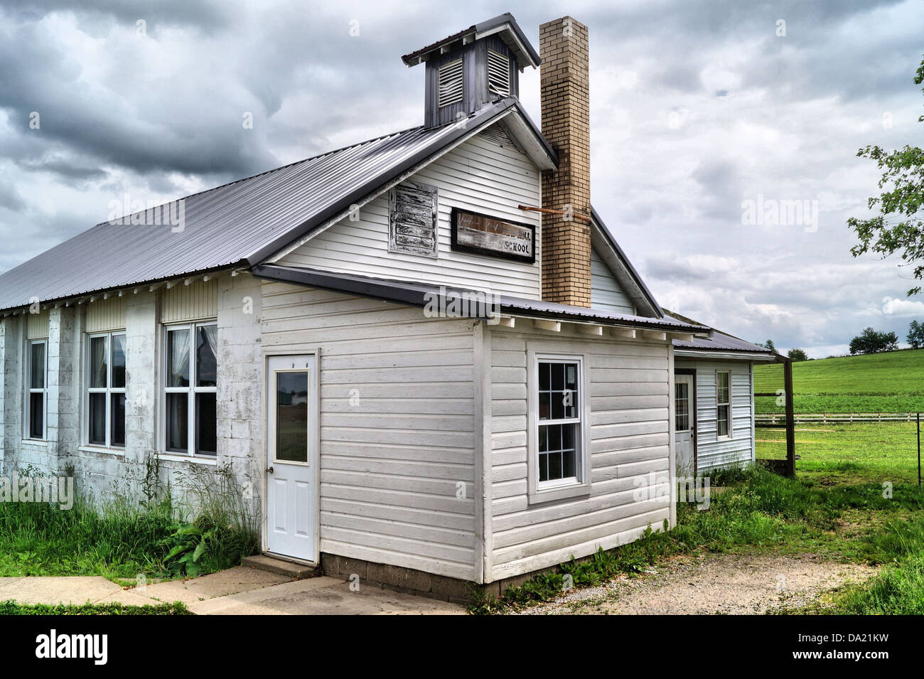 Amish schoolhouse hi-res stock photography and images - Alamy