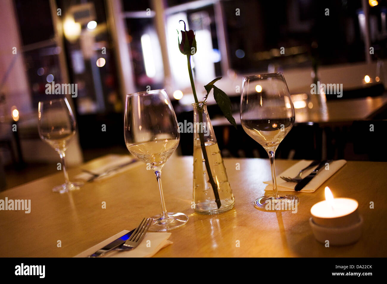 A restaurant table Stock Photo - Alamy
