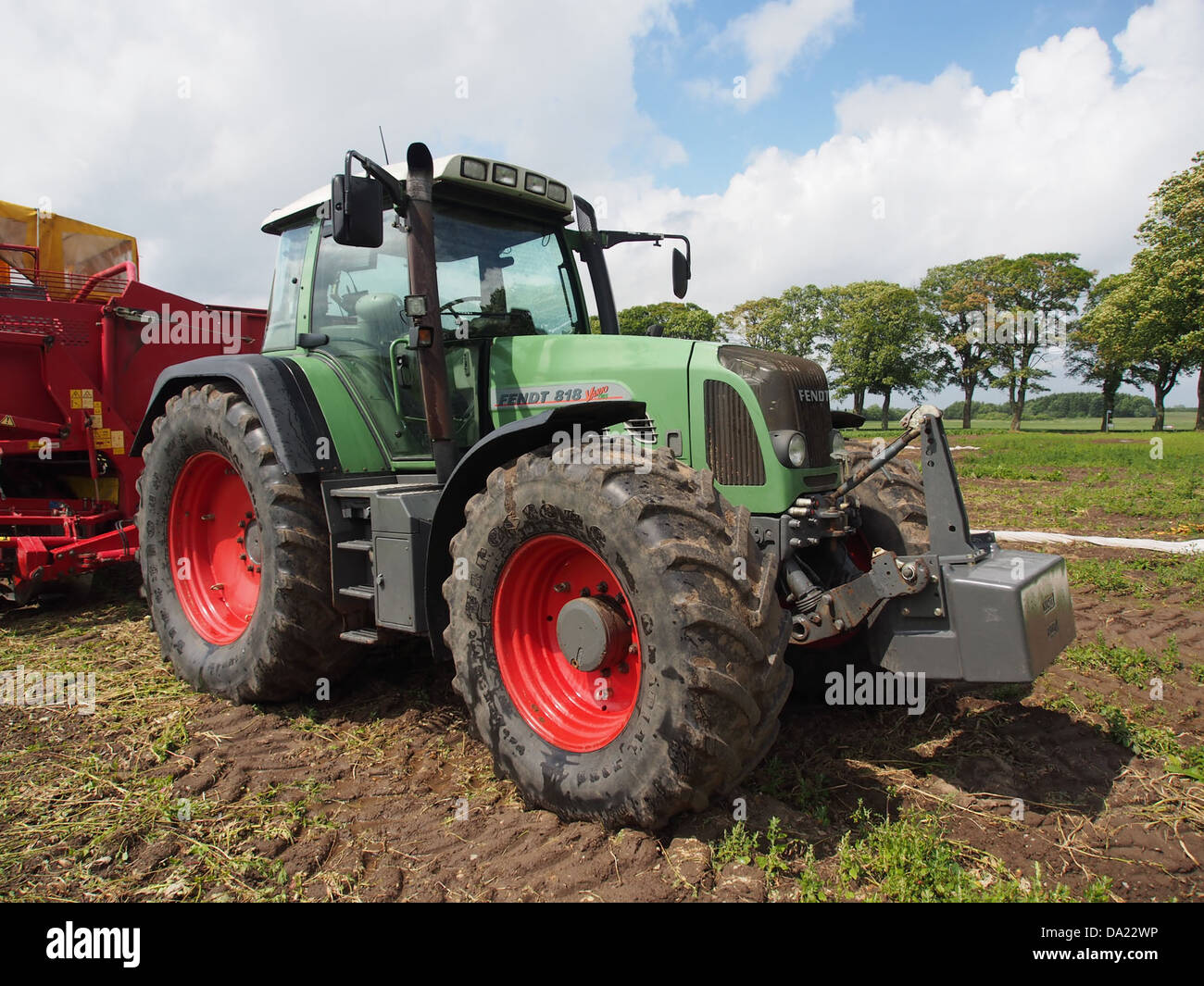 The Fendt 818 Vario TMS is a powerful agricultural tractor known for ...