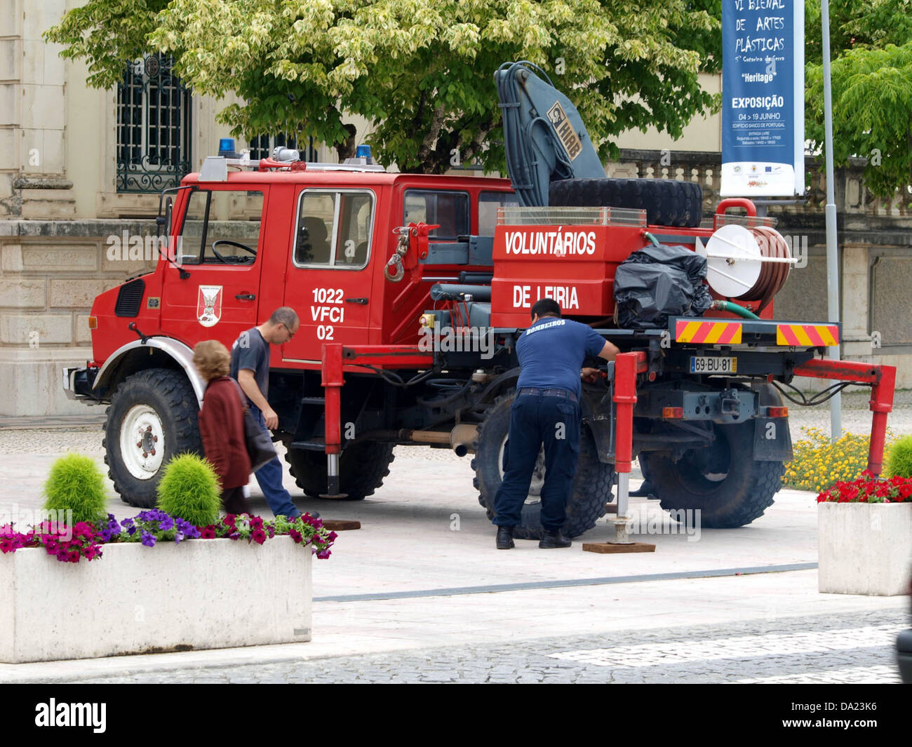 Mercedes fire vehicle hi-res stock photography and images - Alamy