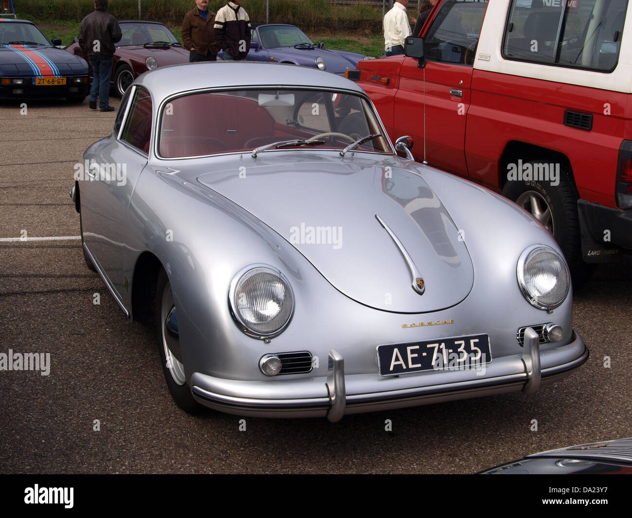 Porsche 356a hi-res stock photography and images - Alamy