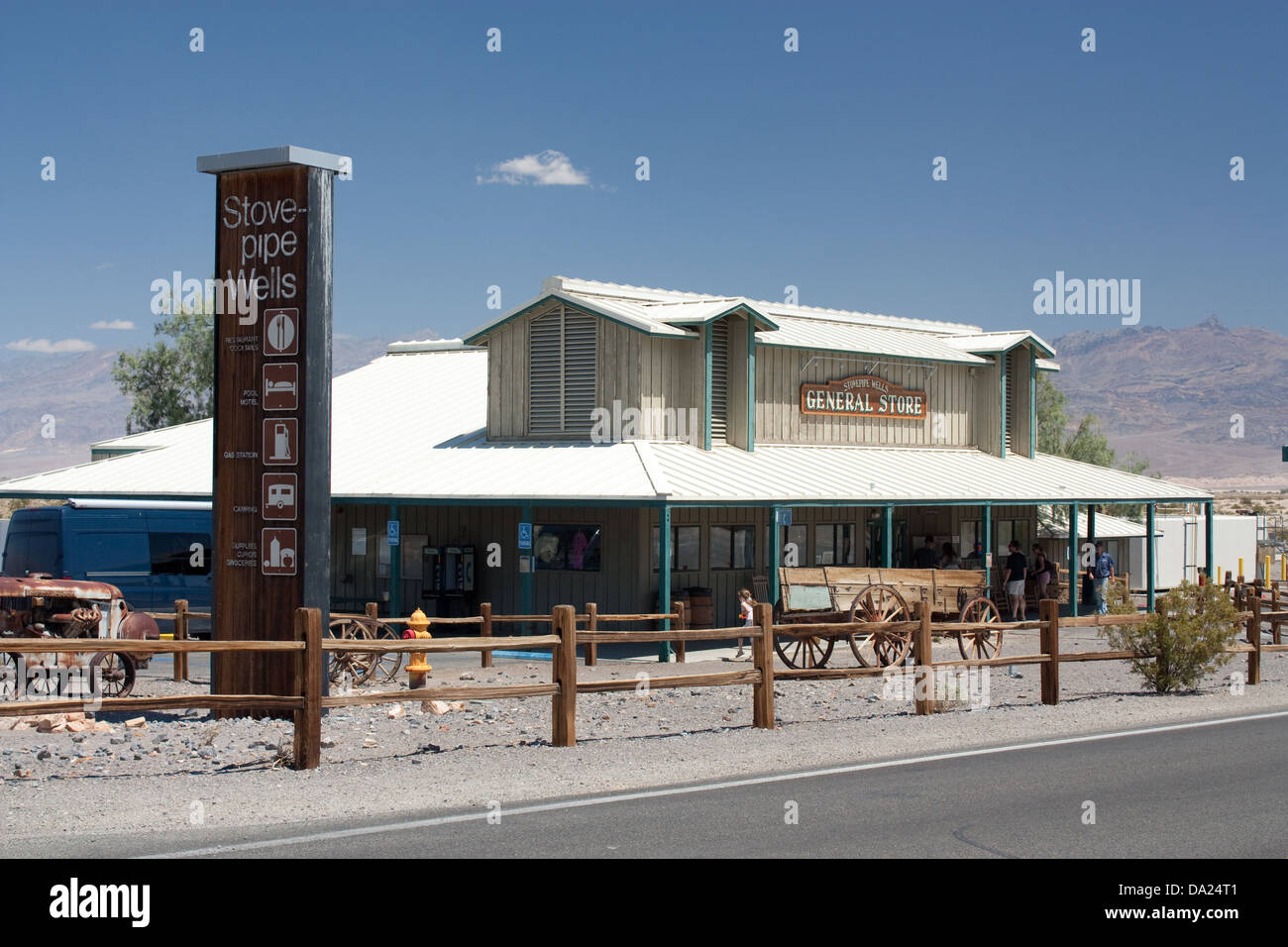Death valley general store hi-res stock photography and images - Alamy