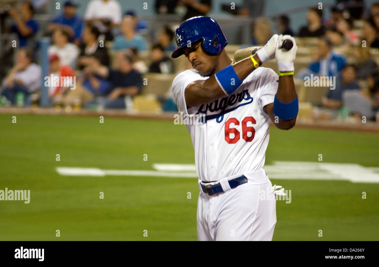 Baseball player hi-res stock photography and images - Alamy