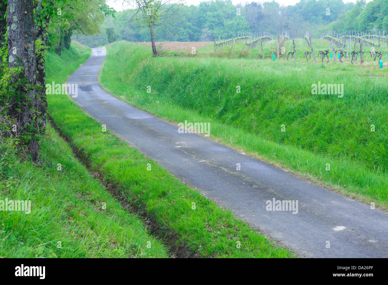 French country lane hi-res stock photography and images - Alamy