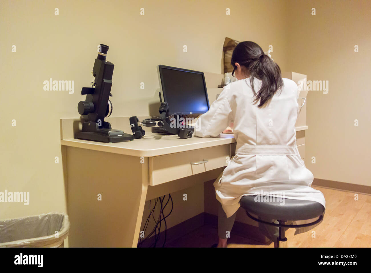 Exam room hi-res stock photography and images - Alamy