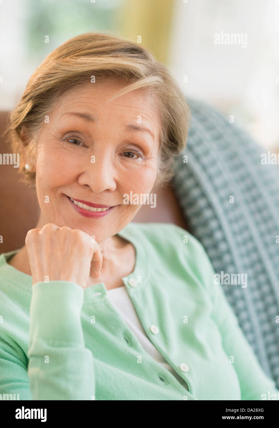Portrait cheerful smiling asian senior hi-res stock photography and images - Alamy