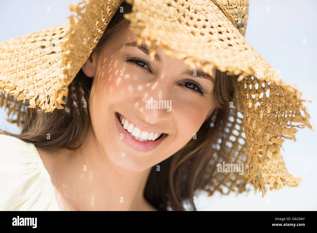 Young woman in sun hat hi-res stock photography and images - Alamy