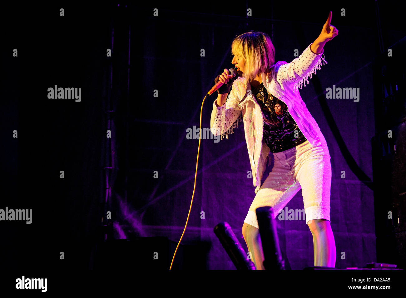 Yeah yeah yeahs band hi-res stock photography and images - Alamy
