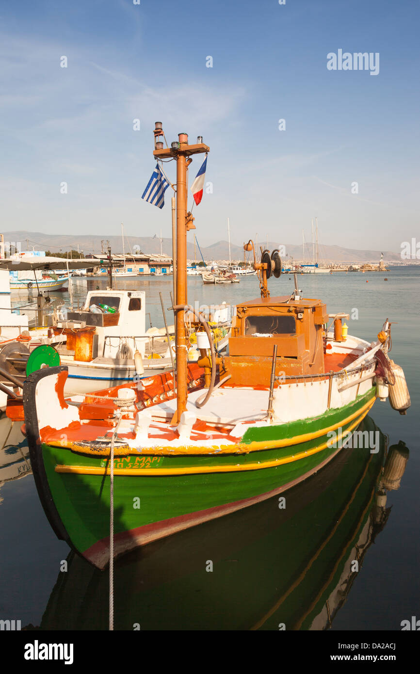 Waterfront in pireus athens greece hi-res stock photography and images ...