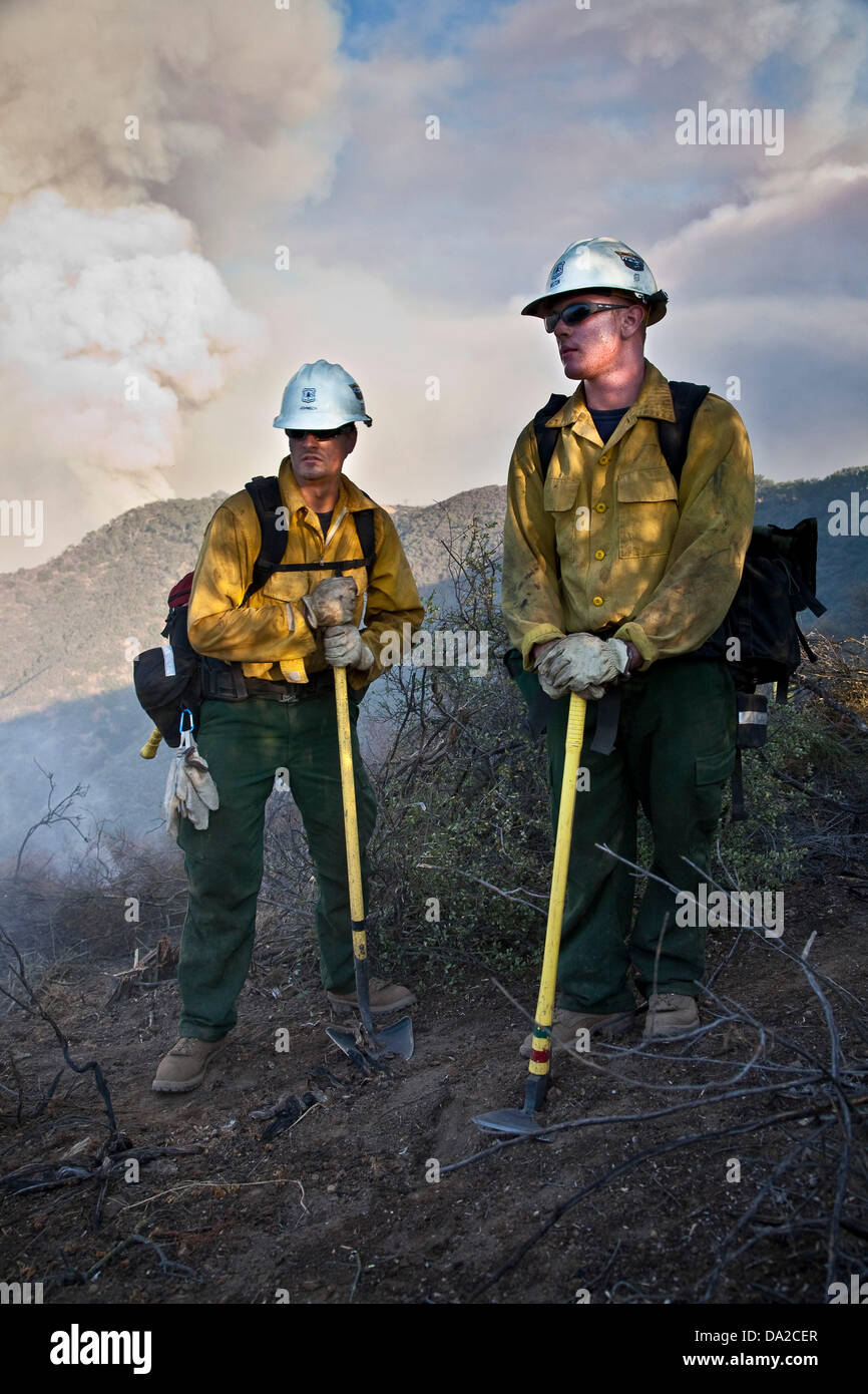 Aug 10, 2009 - Santa Maria, California, U.S. - Kern Valley Hotshots ...