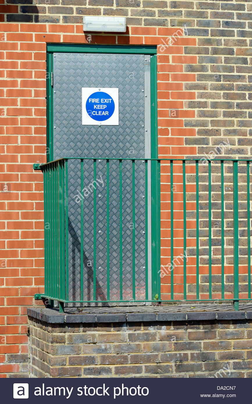 Fire Exit Sign Uk Stock Photos & Fire Exit Sign Uk Stock Images - Alamy