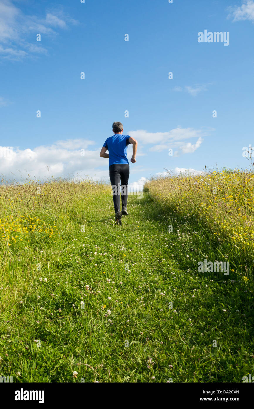 Man running exercising summer not woman hi-res stock photography and ...