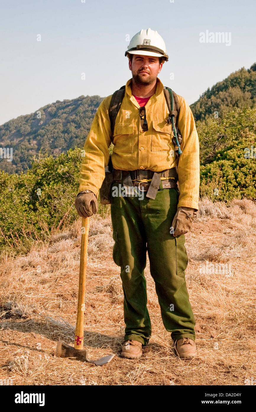 Aug 17, 2009 - Santa Maria, California, U.S. - Firefighter of the ...
