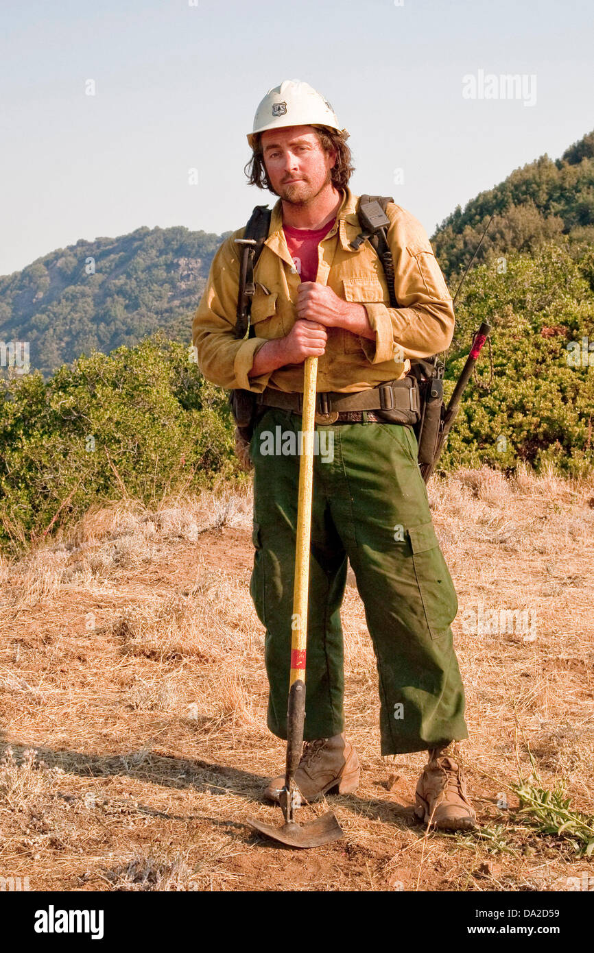 Aug 17, 2009 - Santa Maria, California, U.S. - Firefighter of the ...