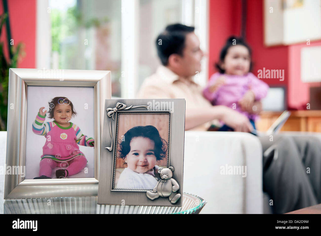 Mexican father and daughter hi-res stock photography and images - Alamy