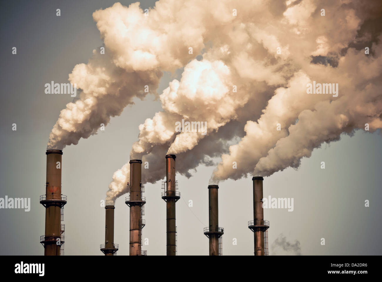 Smokestacks hi-res stock photography and images - Alamy
