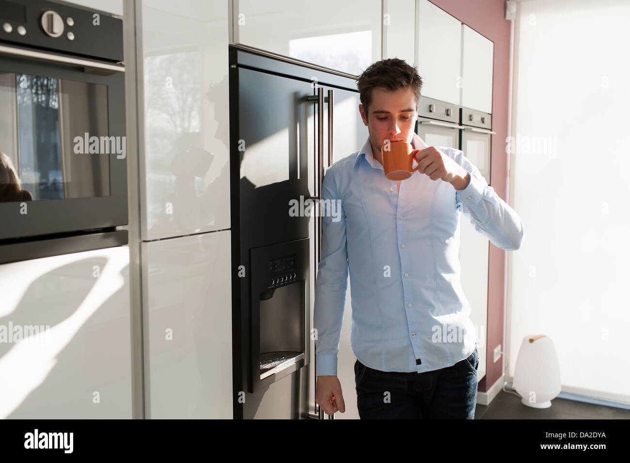 Kitchen sunshine hi-res stock photography and images - Alamy