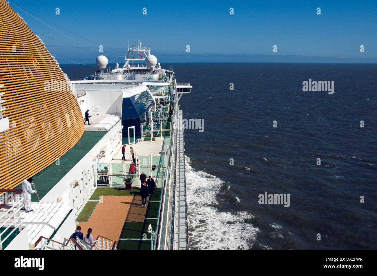 North sea deck hi-res stock photography and images - Alamy